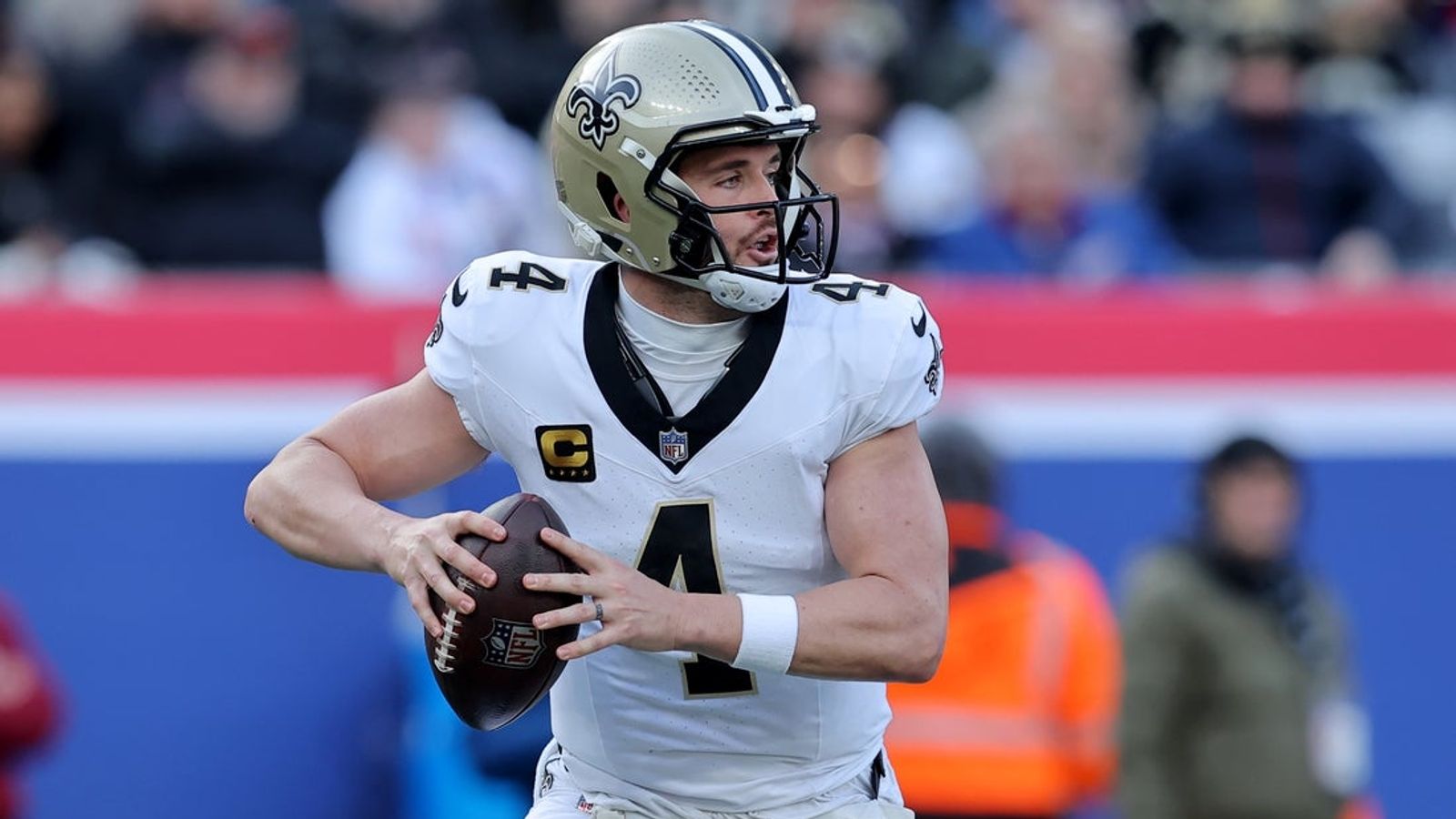 Saints QB Derek Carr retiring after 11 seasons